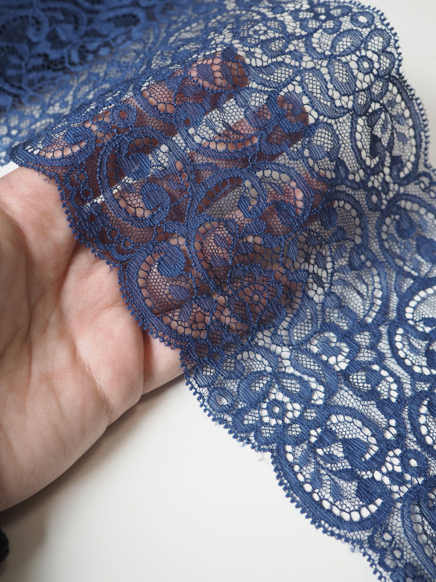 Navy Foliage Scallop Lace Trim 13cm – The New Craft House