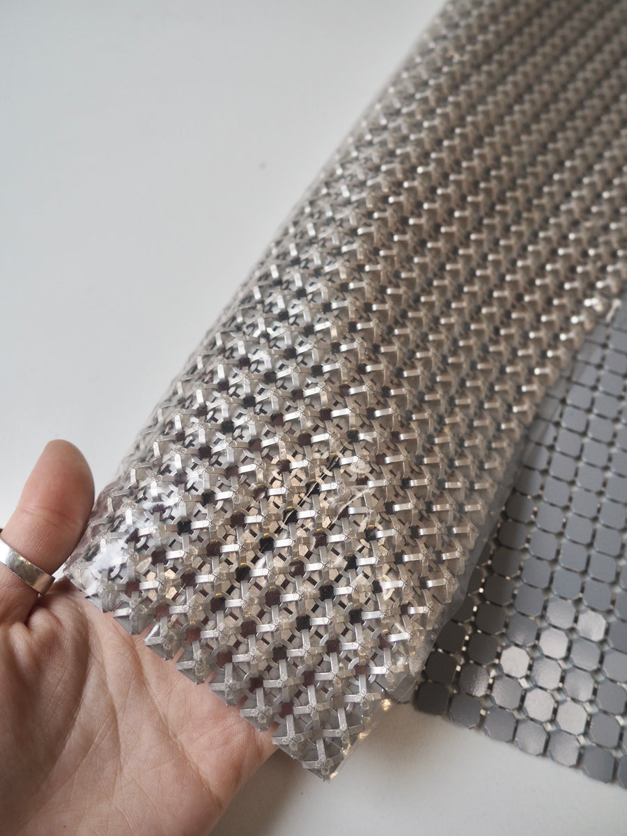 Grey Large Plastic Backed Chainmail – The New Craft House