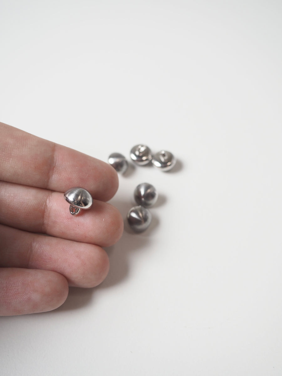 10mm Silver Metal Dome Shank Buttons – The New Craft House
