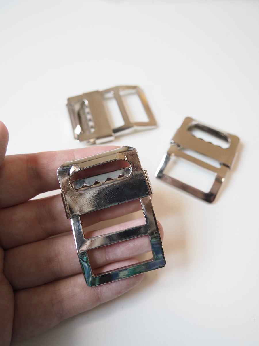 Silver Strap Sliding Lock – The New Craft House