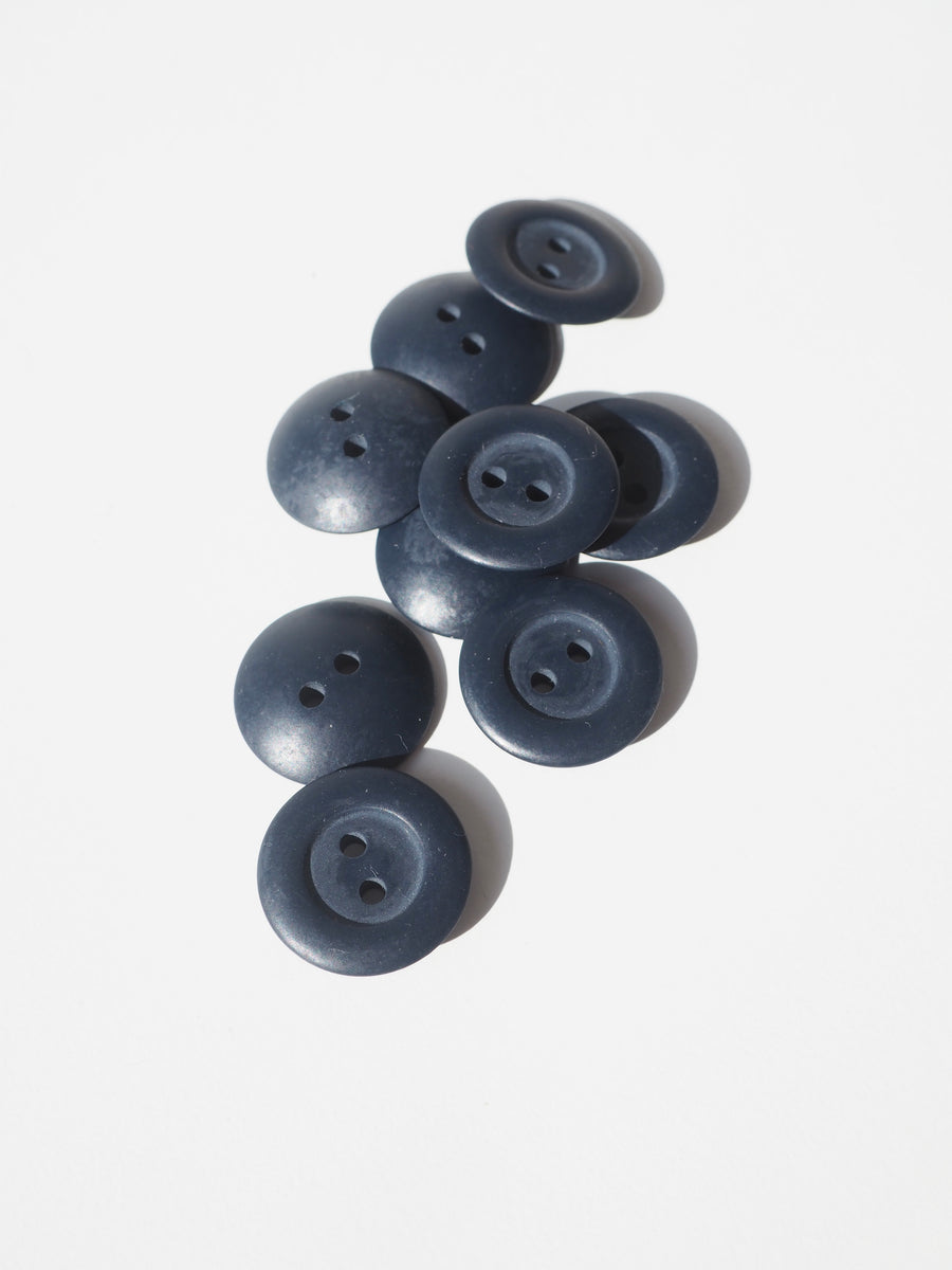 Midnight Rubber Button 20mm/31L – The New Craft House