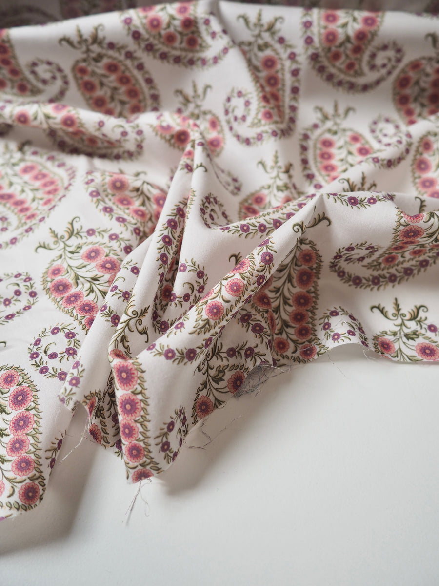 Liberty Pepper Paisley Tana Cotton Lawn – The New Craft House