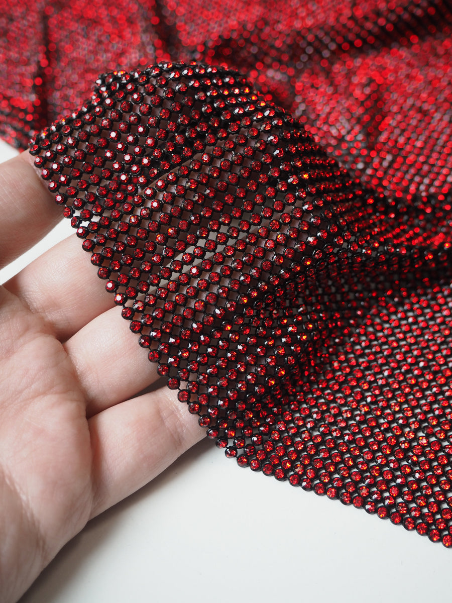 Bright Red Crystal Black Chainmail – The New Craft House