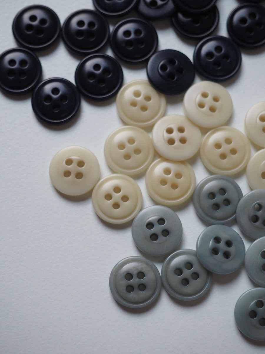 FOLK Rounded-rim Corozo Buttons 12mm/18L – The New Craft House