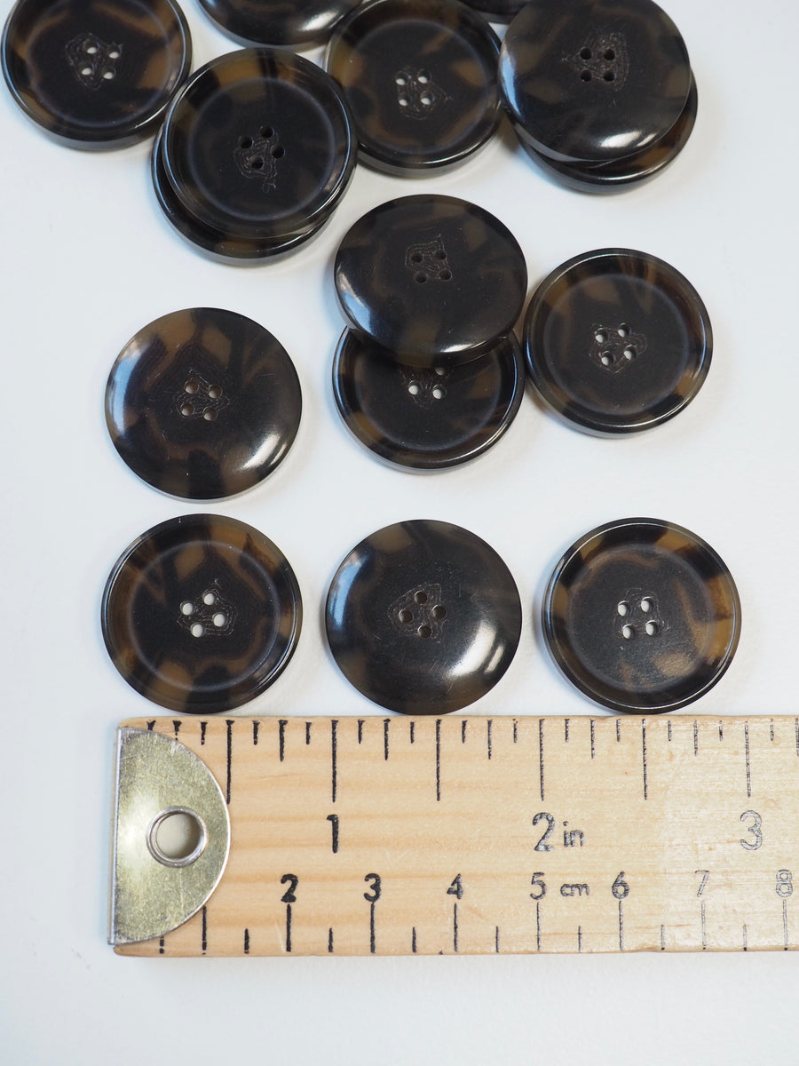 Tortoiseshell Urea Resin Button 25mm – The New Craft House